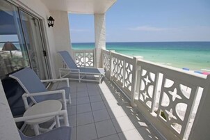 Condo, 2 quartos, varanda, vista para o pátio | Terraço/pátio