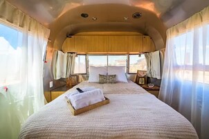 Quarto Twin Deluxe, pátio | Wi-fi grátis