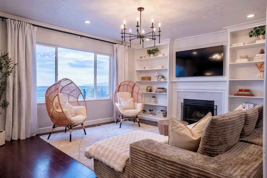 Luxury Mountain Home | 6br + Office, Spa, Sauna, Game & Bunk Rooms, Epic Views - Highland, UT