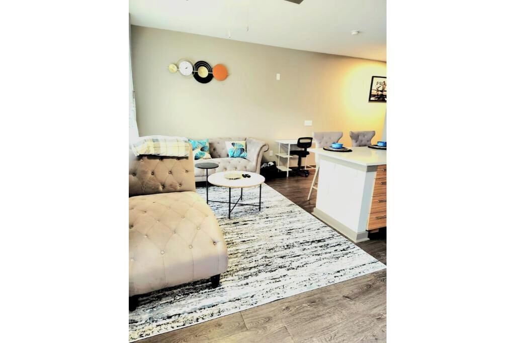 Cozy Uptown Apartment With Gym And Swimming Pool - Southpark - Charlotte