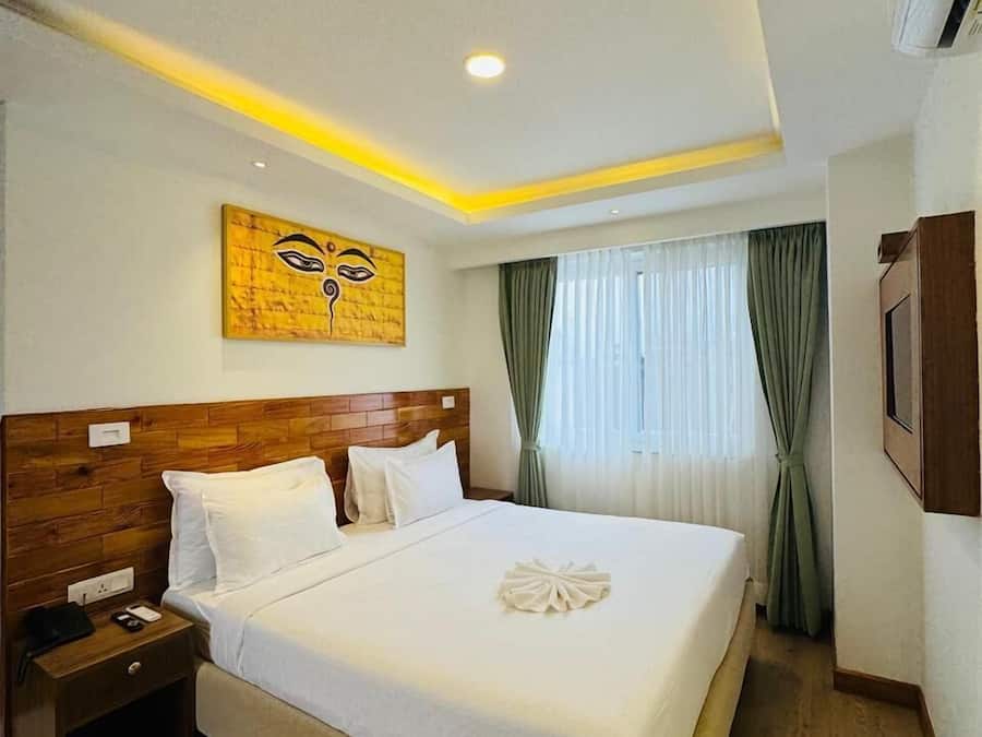 Superior deluxe Room | Cofre com capacidade para portátil, secretária