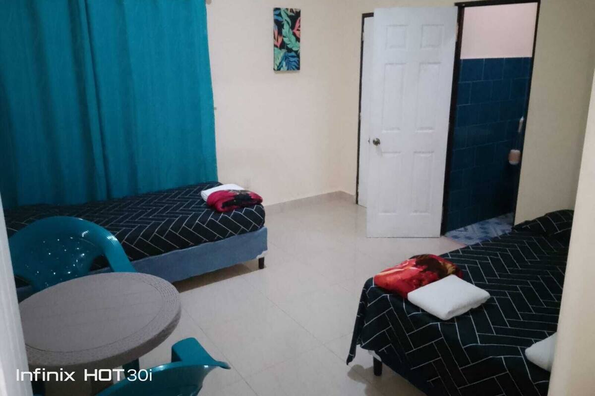 Wi-fi grátis, roupa de cama fornecida