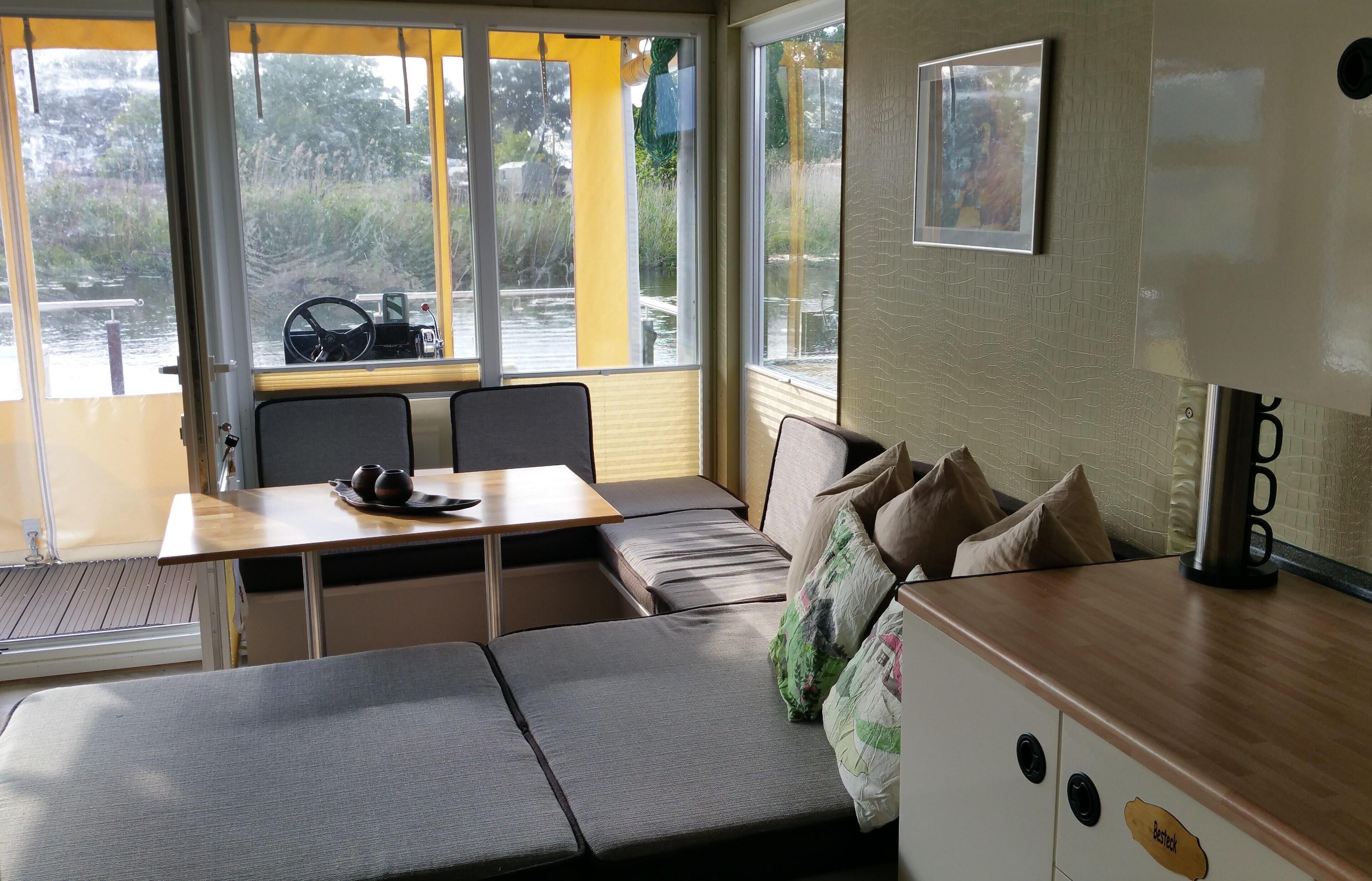 Traumhaus Auf Dem Wasser  Modernisiertes Hausboot 13 X 4 M - Brandenburg an der Havel, Germany