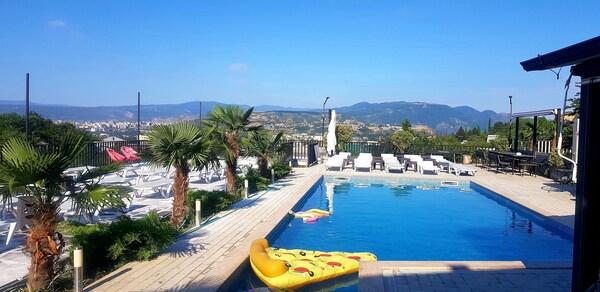 Hotel Labyrinth - Tiflis