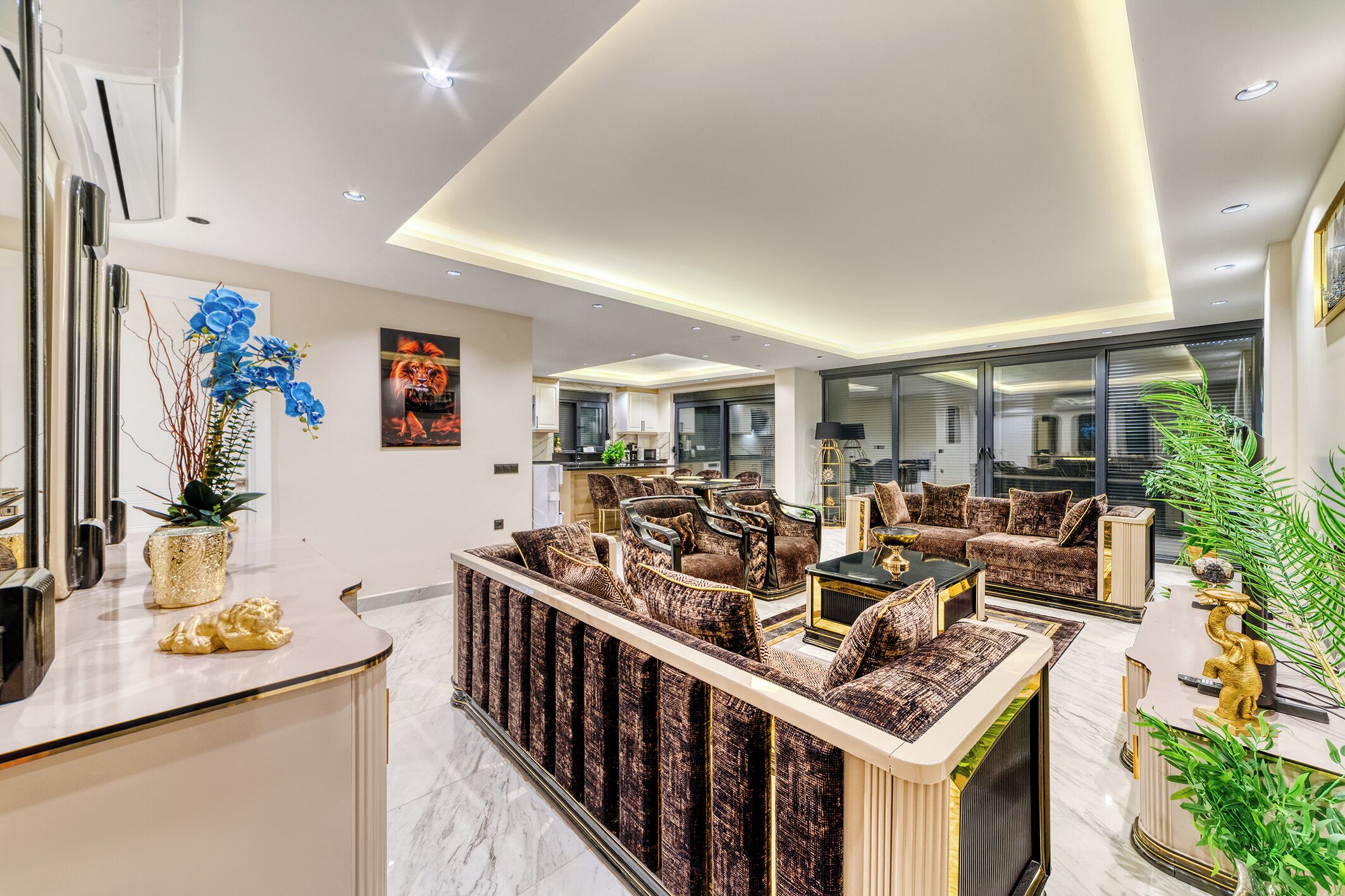 Modern 4-bedroom Villa  Private Pool - 10 Min From Kleopatra Beach - Alanya