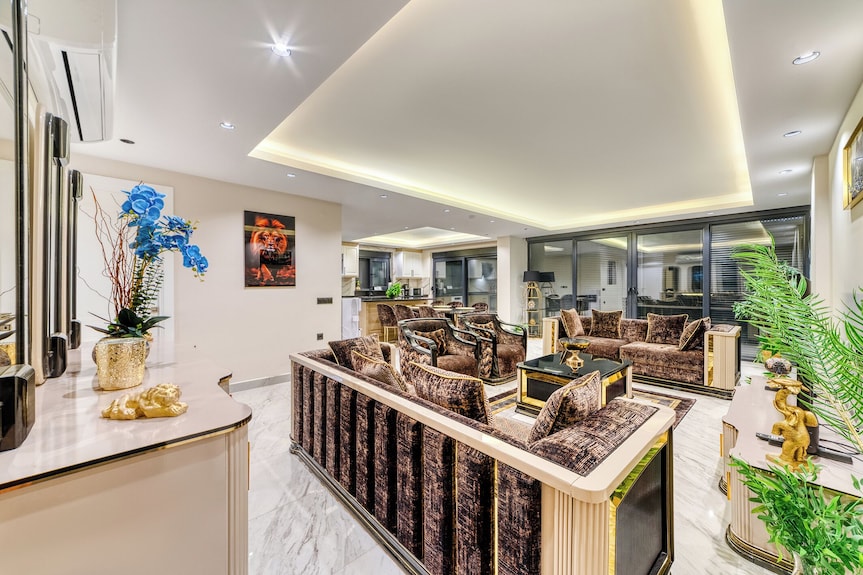 Modern 4-bedroom Villa Private Pool - 10 Min From Kleopatra Beach - Alanya