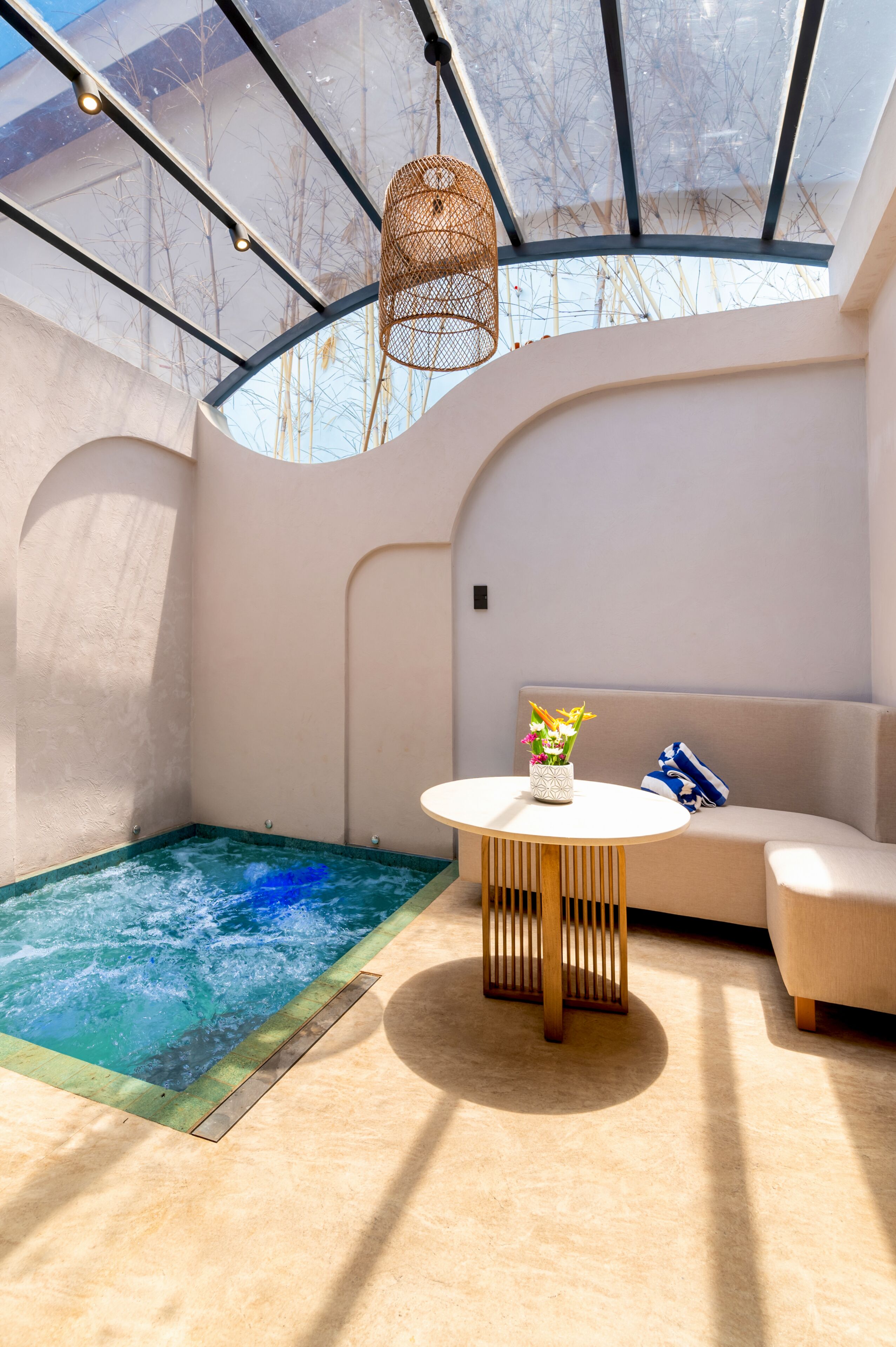 Quarto casal luxo, sacada, vista para o jardim (Casita with Pool) | Piscina particular