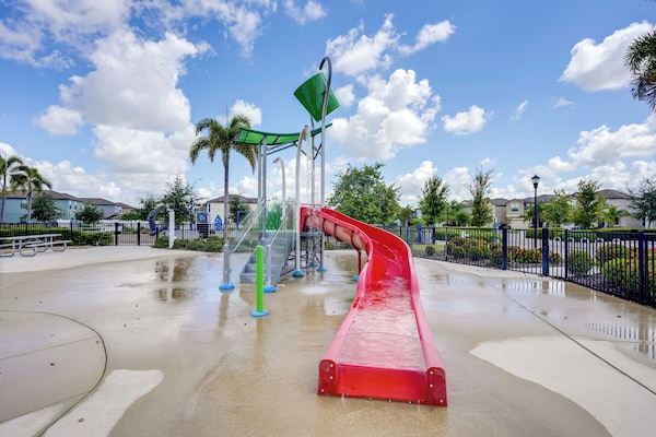 4 Mi To Brandon Exchange: Resort-style Townhome! - Tampa, FL