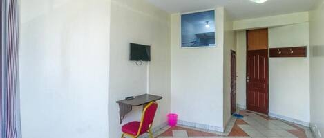 Wi-Fi de cortesia, roupa de cama