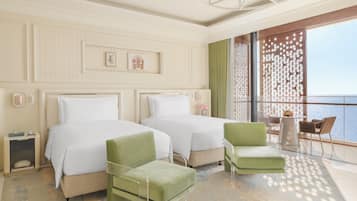Roupa de alta qualidade, camas de colchão pillowtop, minibar