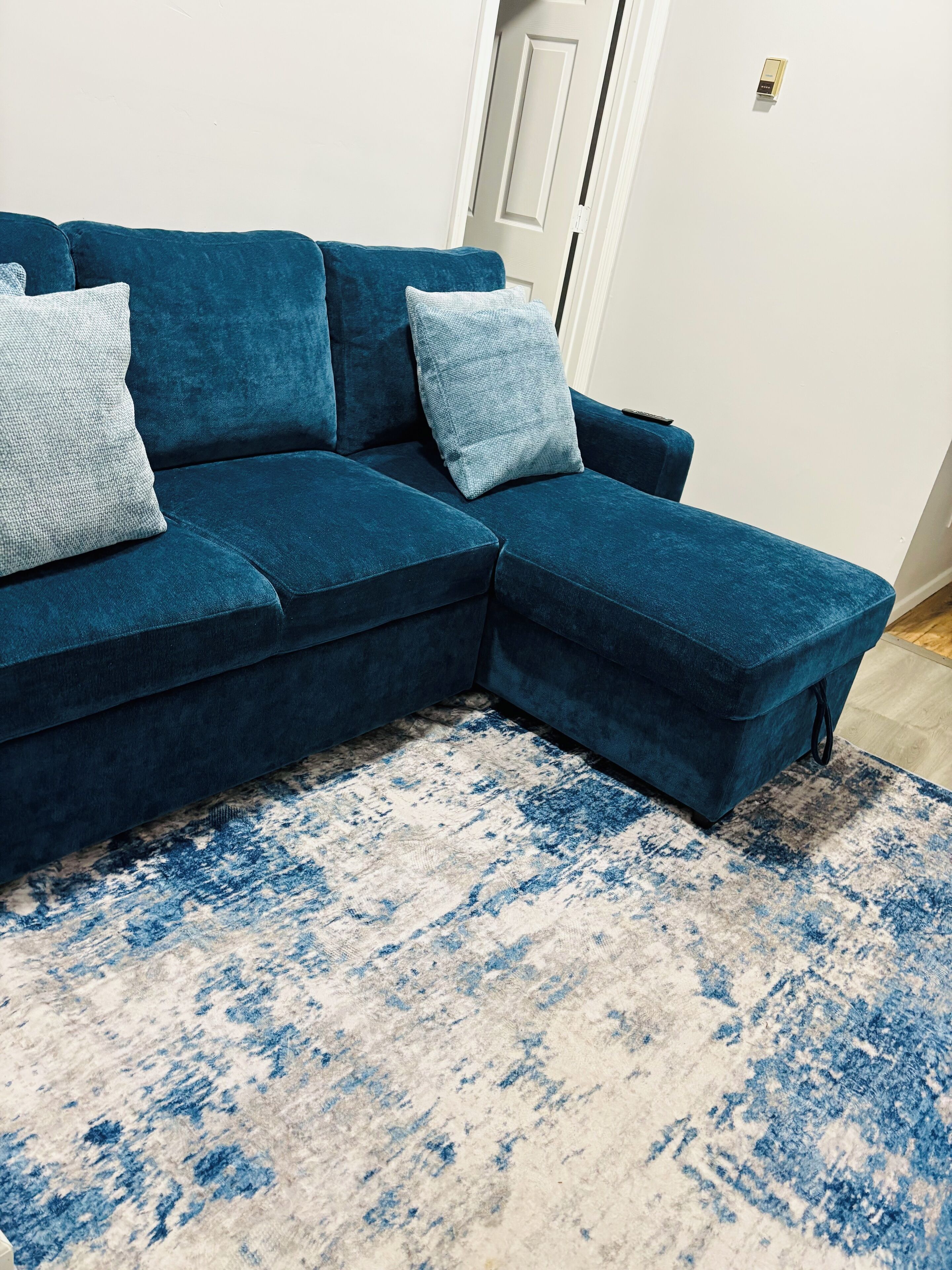 Cozy Apt W/balcony Near Beach & Casinos 2nd Floor - Atlantic City, NJ