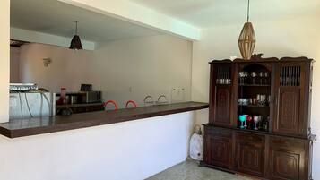 Casa, para fumantes | 3 quartos