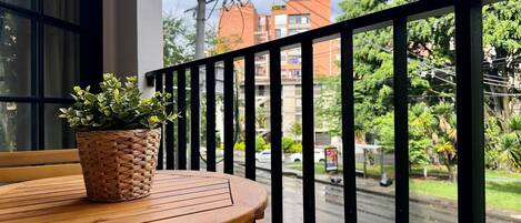 Apartamento Básico | Refeições ao ar livre