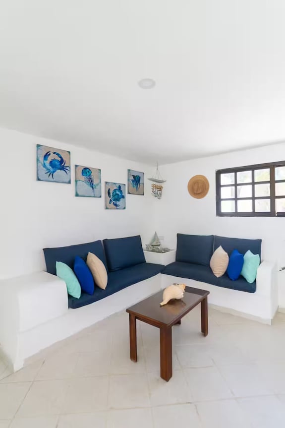 Lamau-beachfront House, San Crisanto, Yuc. - Telchac Puerto