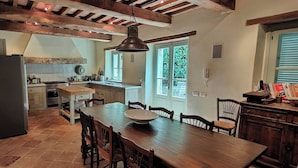 Villa, 5 quartos, piscina privativa, vista para o jardim | Sala de jantar