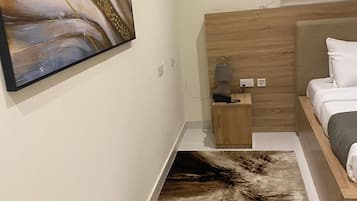 Cofre no quarto, quartos insonorizados, ferro/tábua de engomar