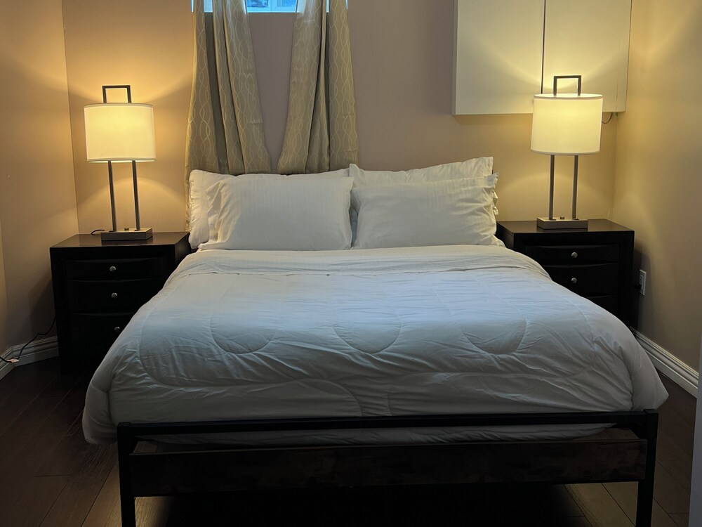 Cozy Stay Near Whitby Downtown – 9 Mins to the Lake, Wildlife & Nature ...