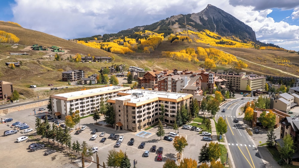 The Grand Lodge By Traverse Hospitality (No Resort Fees) - Crested Butte, CO