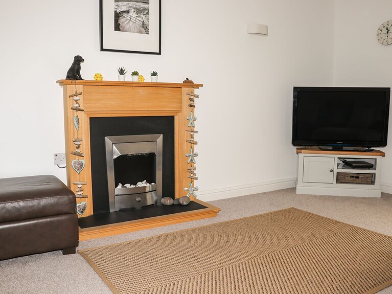 Atlantic View, Pet Friendly, With A Garden In Bude - Widemouth Bay