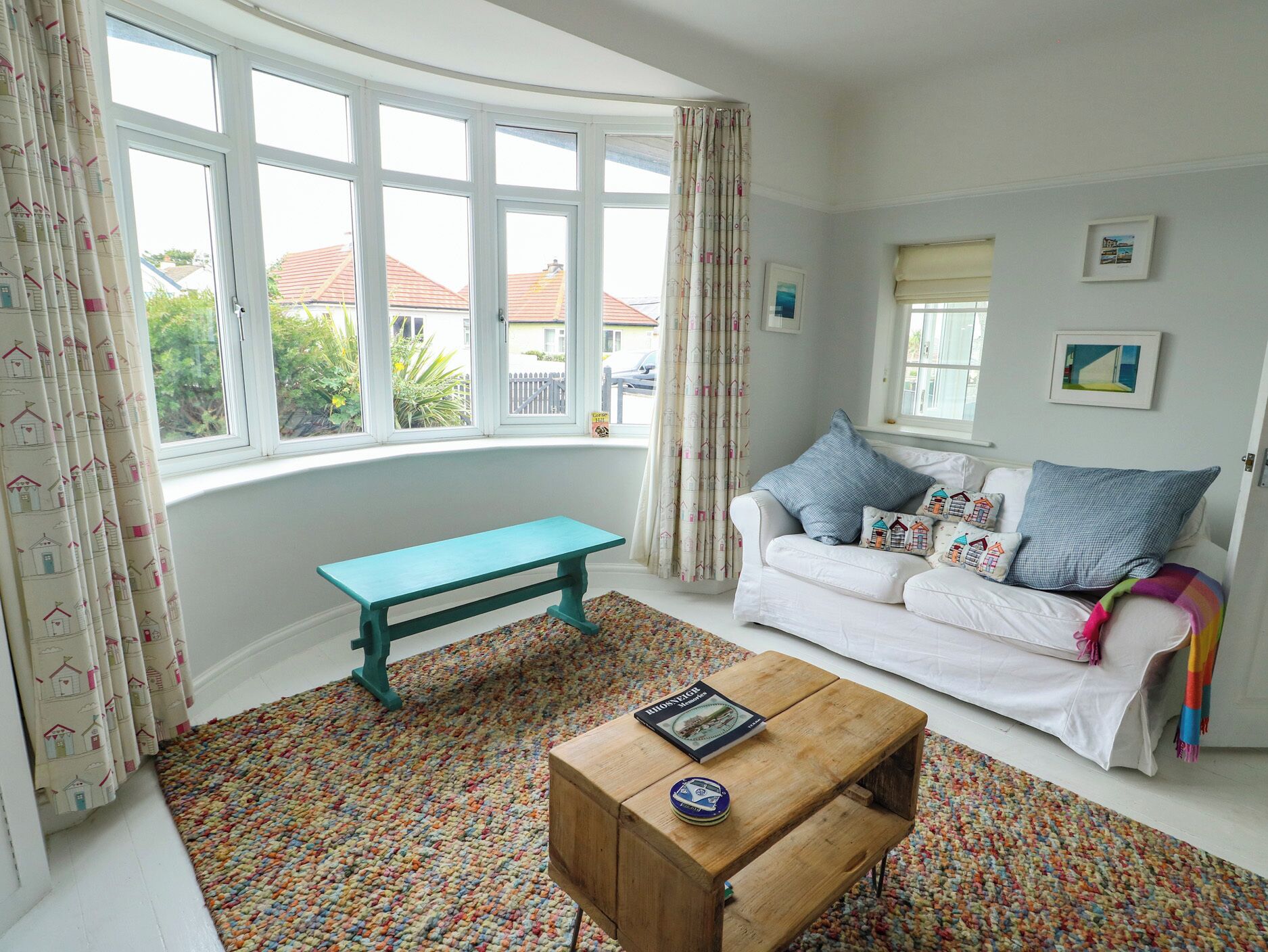 Gorse Hill, Pet Friendly, Country Holiday Cottage In Rhosneigr - Trearddur Bay