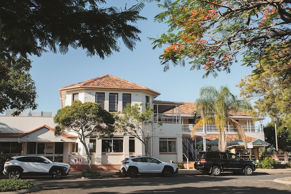 Royal Mail Hotel - Noosaville