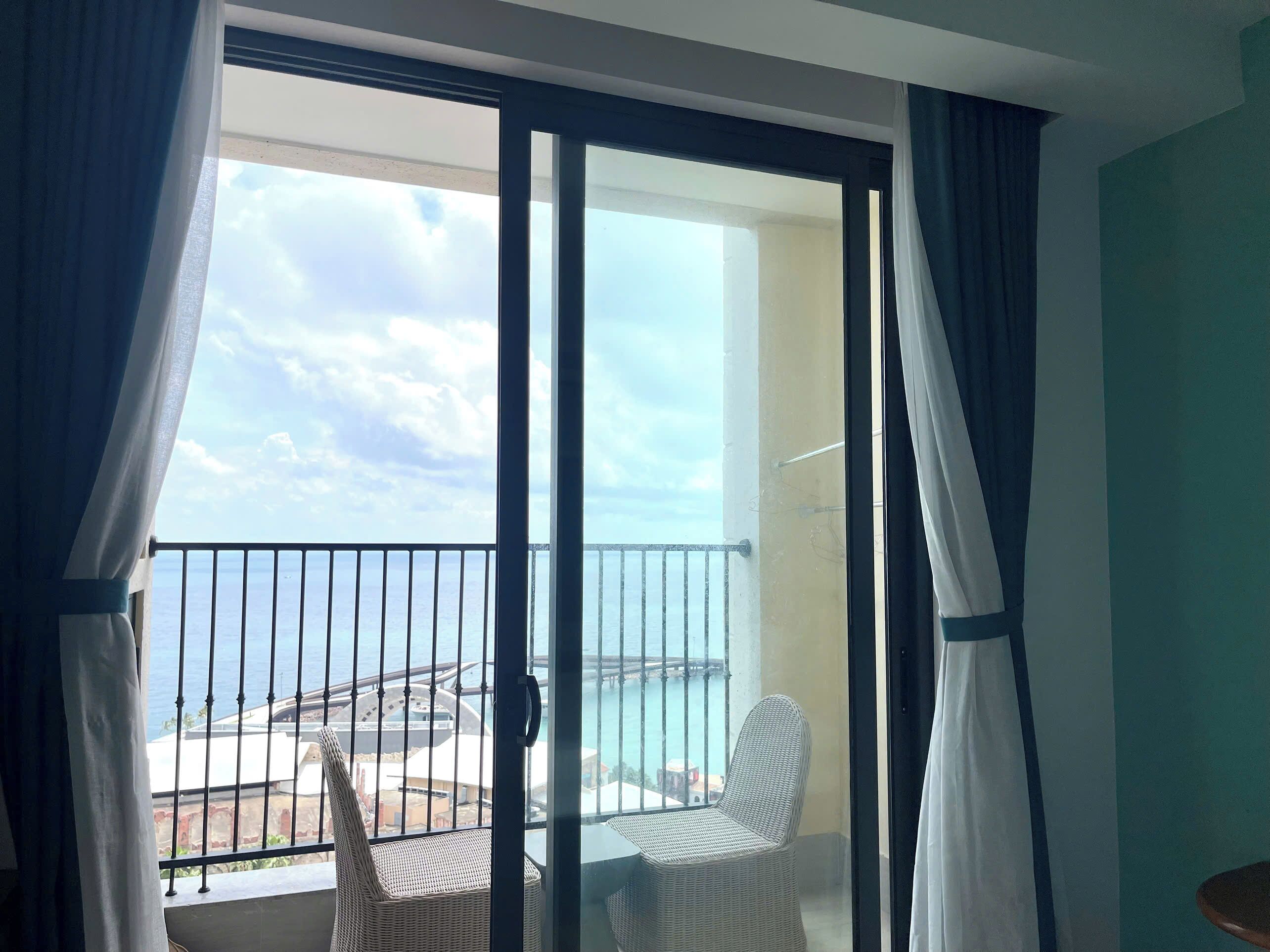 Apartamento Familiar, 2 quartos, vista para o mar | Varanda