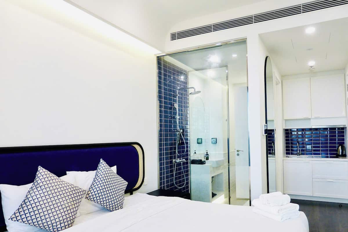 Estúdio Superior, 1 cama king-size, vista para o mar, na torre | Cortinas/cortinados opacos, quartos insonorizados