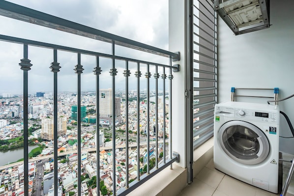 Apartamento standard, sacada, vista para a cidade | Vista da sacada
