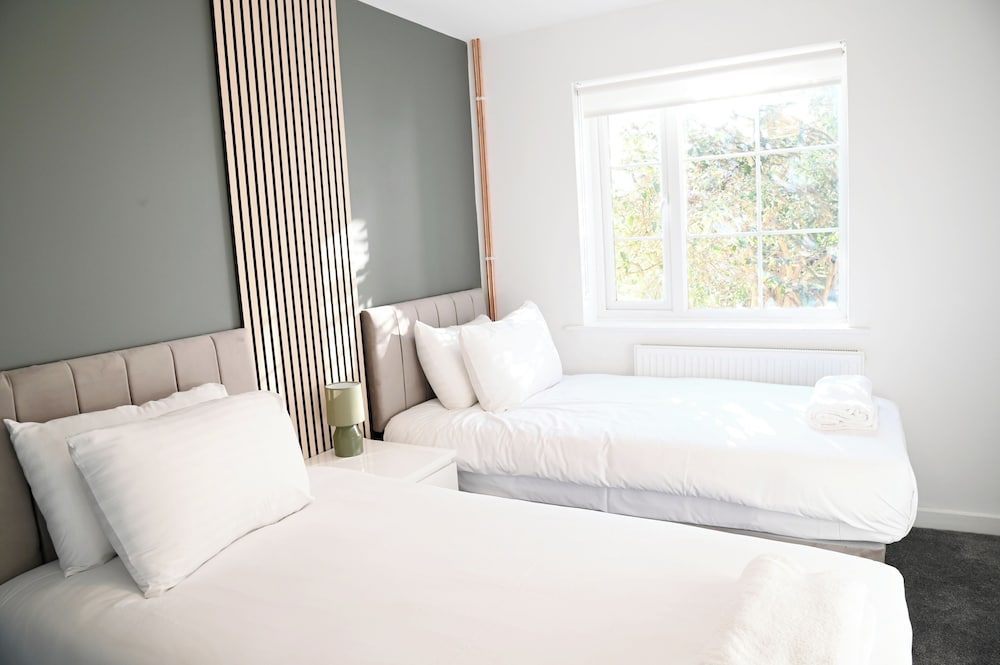 3-Bed in Desirable Mapperley Park Near City Centre - Nottingham | Vrbo