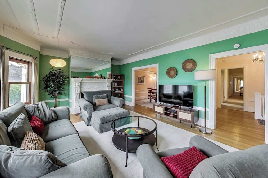 Spacious 4br/2ba Family Home W/ Wraparound Deck | Steps To Golden Gate Park & Ocean Beach - San Francisco