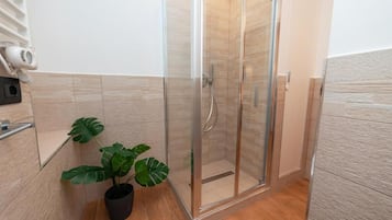 Quarto Duplo Superior | Casa de banho