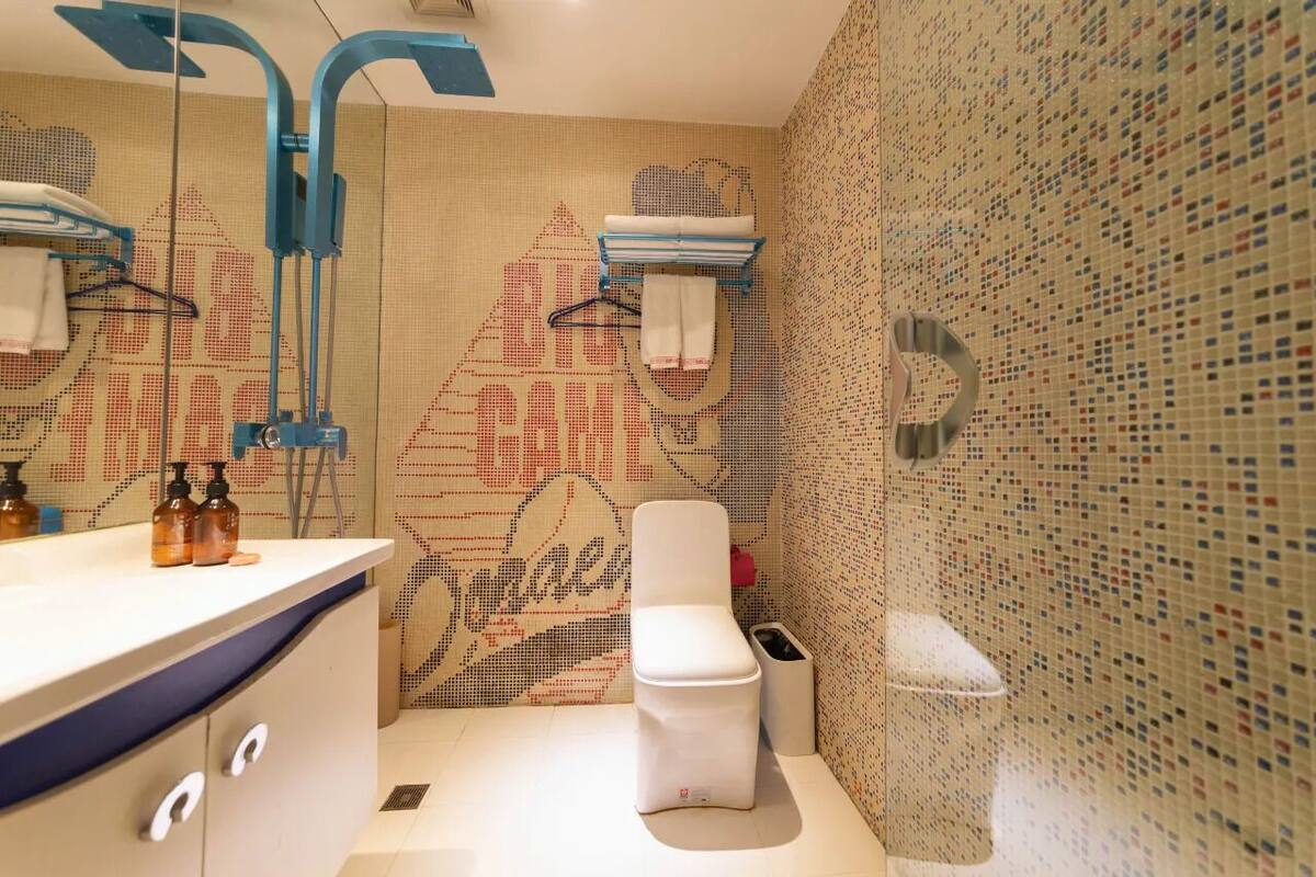Quarto Duplo Básico | Casa de banho
