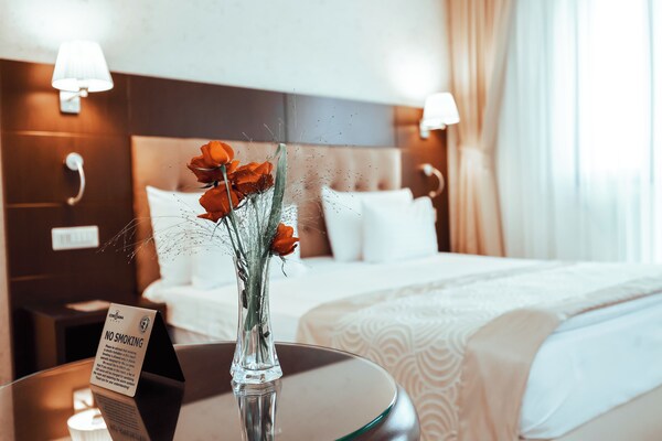 Grand Hotel Coroana - Bistrița