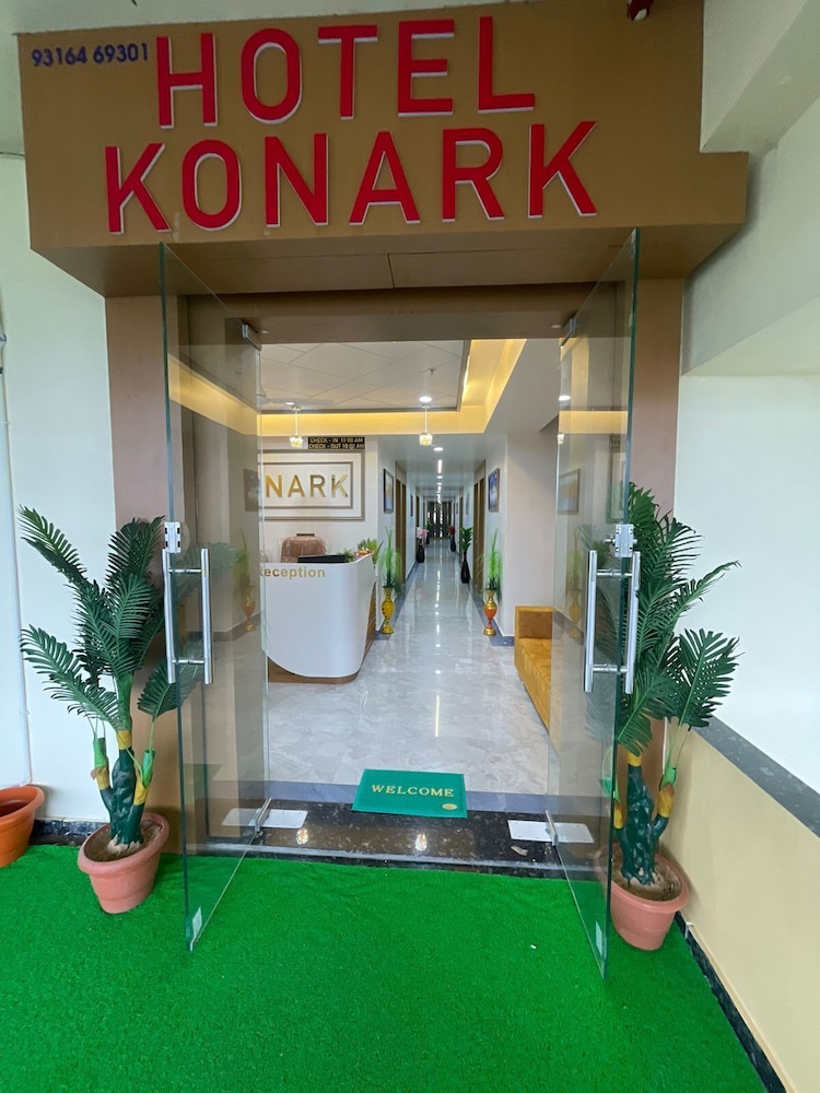 Hotel Konark By G L Group - Himatnagar