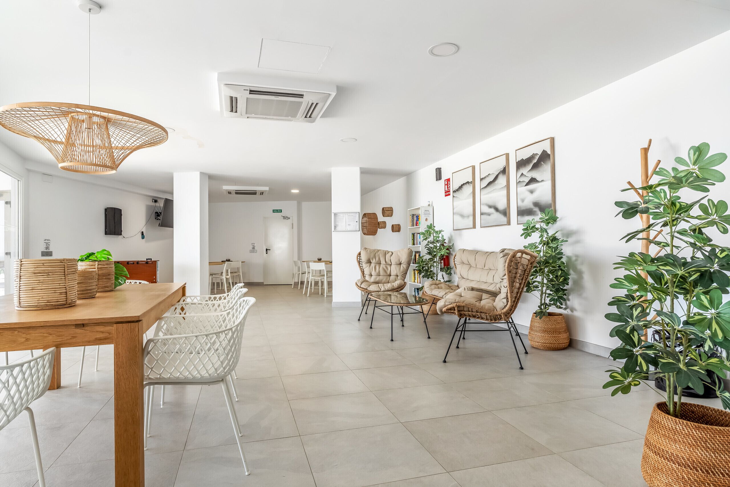 New! -  Stunnig Ocean View Penthouse - Rooftop Jacuzzi, Pool & Gym, Nordic Ibiza Style (Up To 5 People) - Bayview Hills In Tamango Hills Nerja - Cómpeta