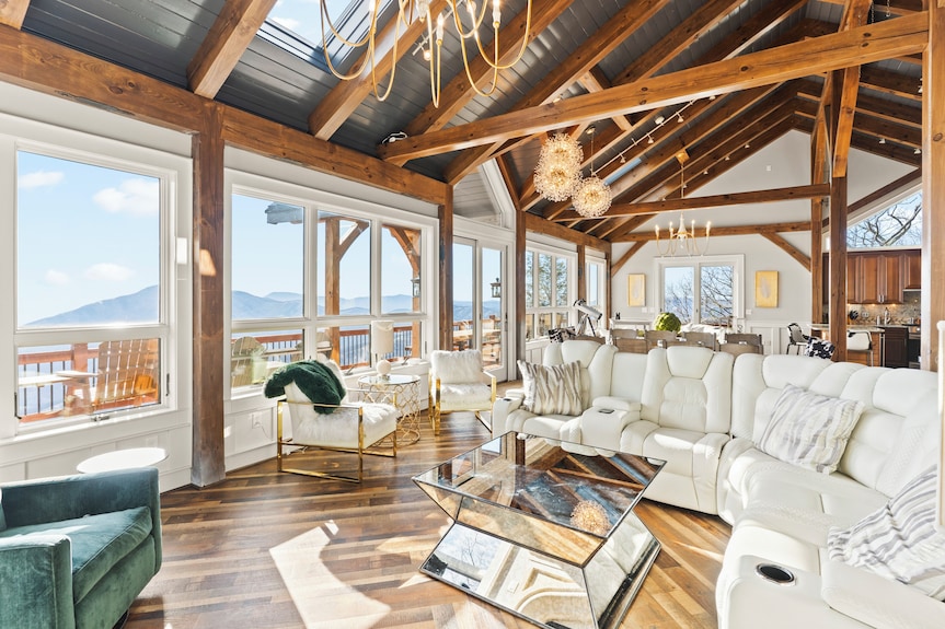 Wintergreen Luxury, Best Views In Va! - Shenandoah National Park