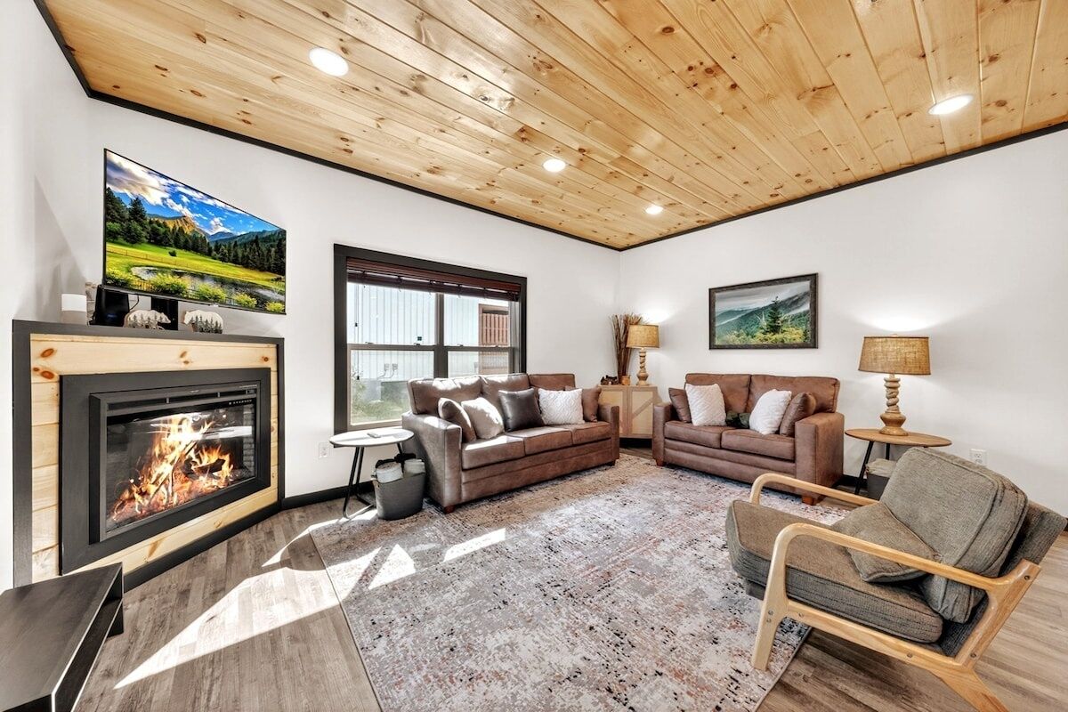 New*hot Tub*king Beds*games*firepit*ev Charger - Sevierville, TN