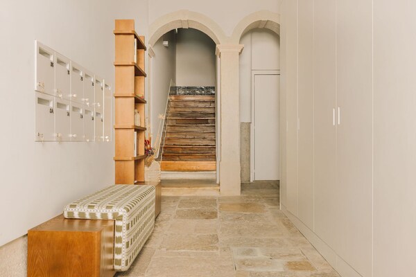 Ando Living - Flores 25 House - Lisbonne