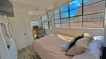 Quarto casal | Ferros/tábuas de passar roupa, Wi-Fi de cortesia, roupa de cama