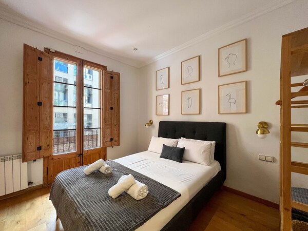 Stay U-nique Apartments Mistral Ii - Barcelona