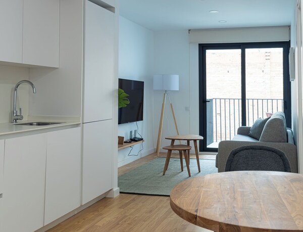 Stay U-nique Apartments Albeniz Bcn - L'Hospitalet de Llobregat