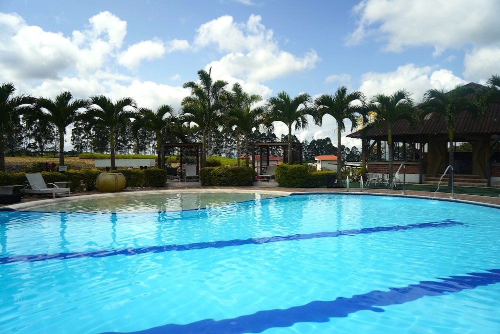 Finca Hotel Yerbabuena - Pereira