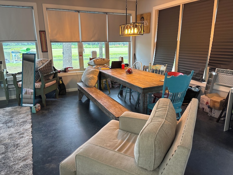 Cozy 2-bedroom Cabin In Peaceful Northport On The Lake - Tuscaloosa, AL