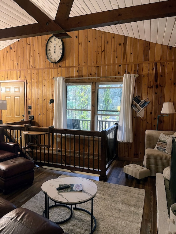 Summer Fun @ River Breeze: Riverfront Access & View! Dog-friendly, Fenced Yard! - West Jefferson, NC