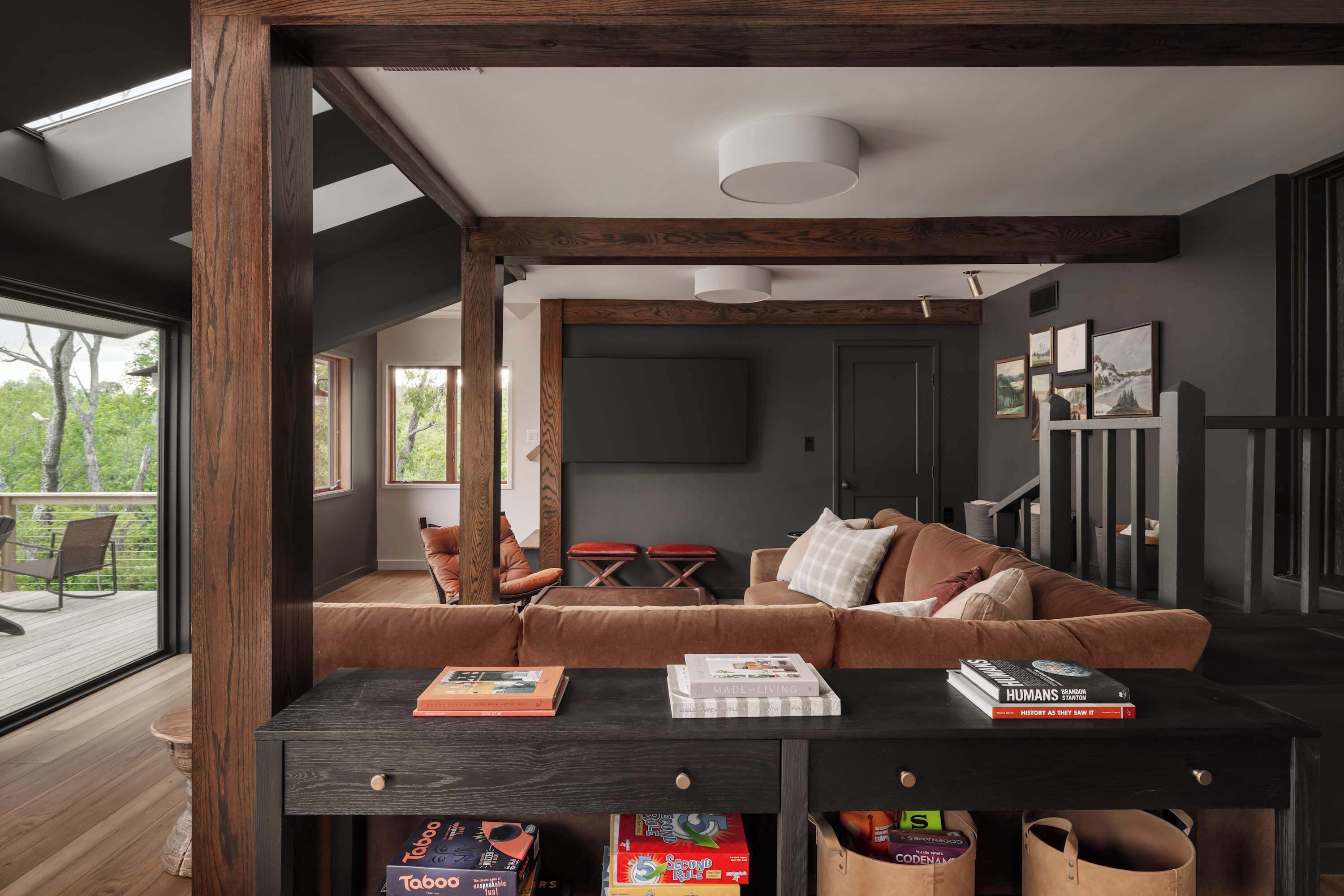 Hygge River House  Hot Tub, Fire Pit, River Views - Strasburg, VA