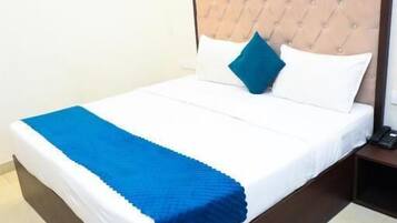 Secretária adequada para computadores portáteis, ferro/tábua de engomar