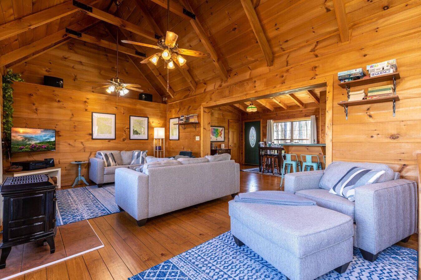 Mountain View Log Cabin W/ Fire Pit - Boone, NC