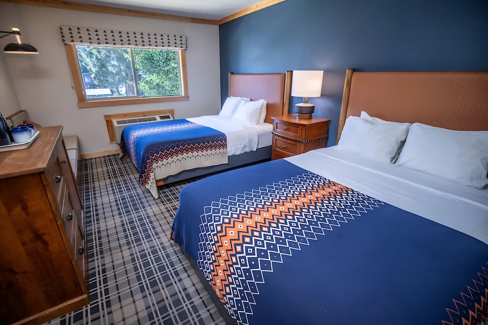 Alpine Room with Private Parking, Steps from Mammoth Mountain & Ski Trails Reviews, Deals ...