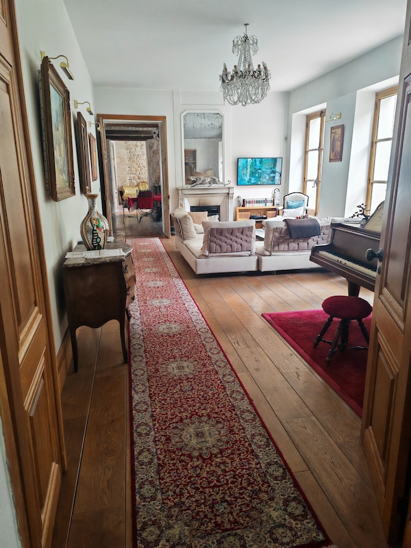 Villa Raspail - France