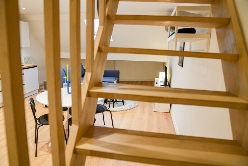 Modern 1br & 1lr Apartment | 15-min Walk To Rabot - Gand